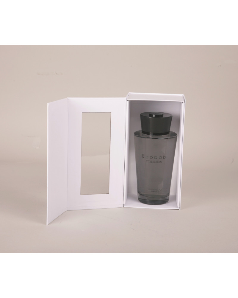Clearbox -magnetic box with display window