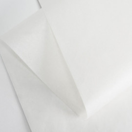 Luxurious Silkpaper delivered by racks of ± 470 sheets.